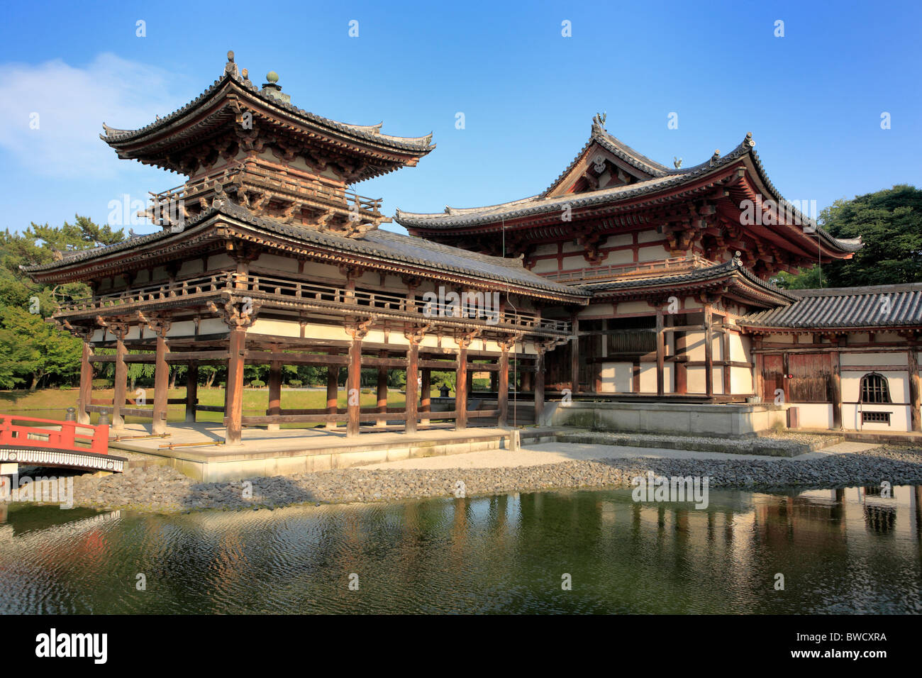 Monastère de Byodo-in, Phoenix Hall (1053), Uji, près de Kyoto, Japon ...