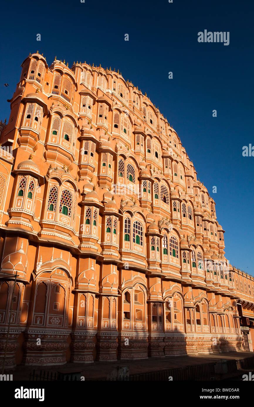Palais des Vents, le Hawa Mahal, le plus célèbre monument à Jaipur ...