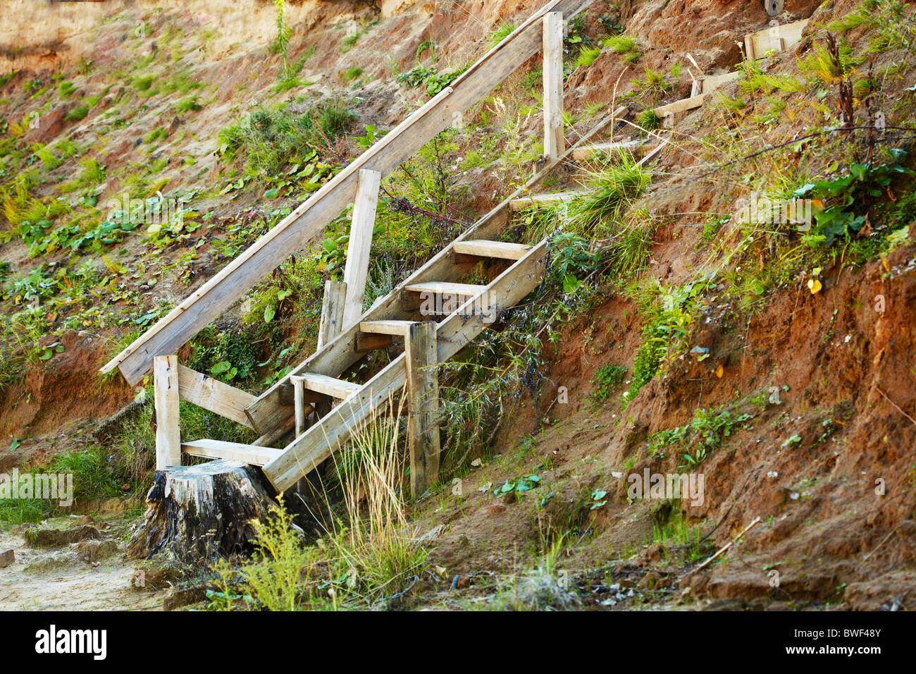 Escalier en ruine Banque de photographies et d’images à haute ...