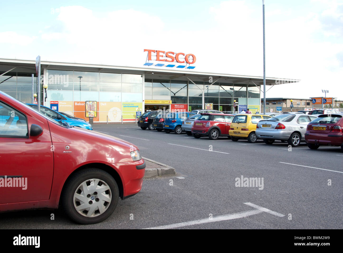 Magasin tesco Banque de photographies et d’images à haute résolution ...