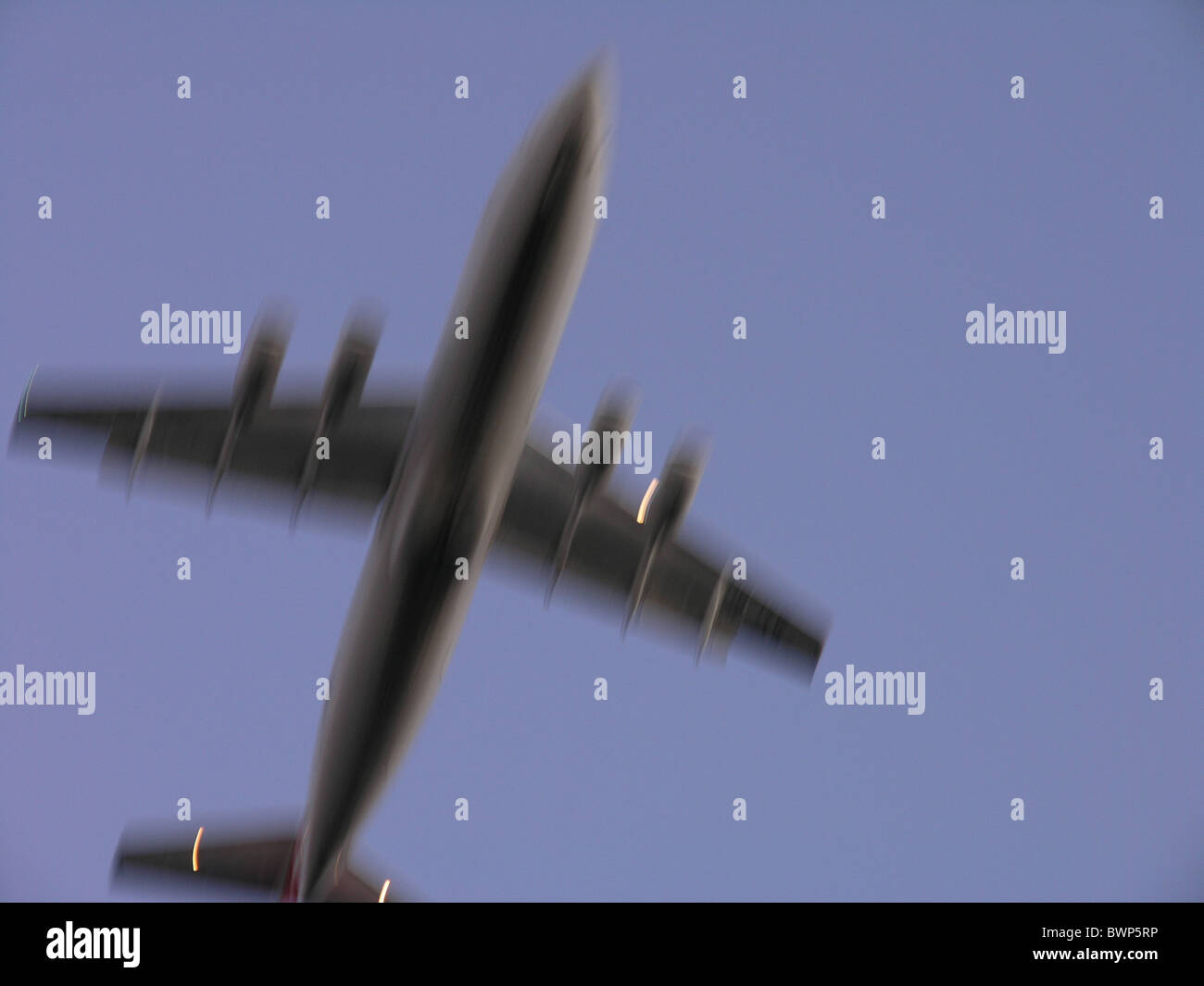 Airbus A340-300 Swiss International Air Lines Flying Jet Airplane avion ...