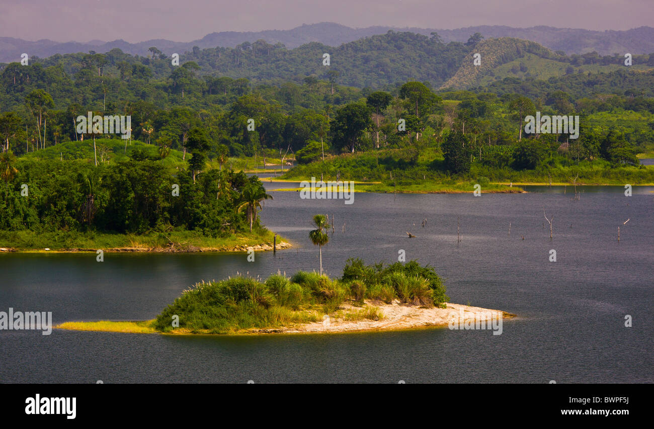 Lac BAYANO, PANAMA - lac Bayano, réservoir, Comarca Kuna de Madungandi ...