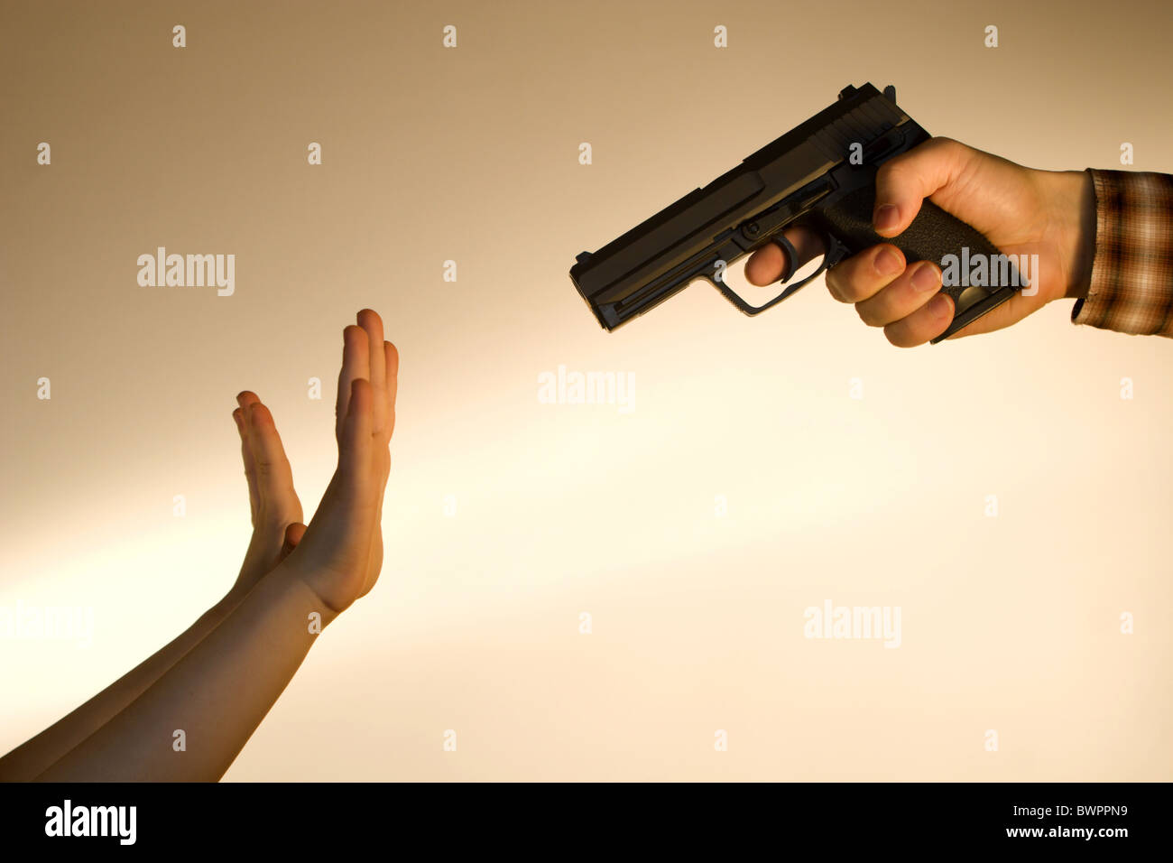 Gang crime gun Banque de photographies et d’images à haute résolution ...