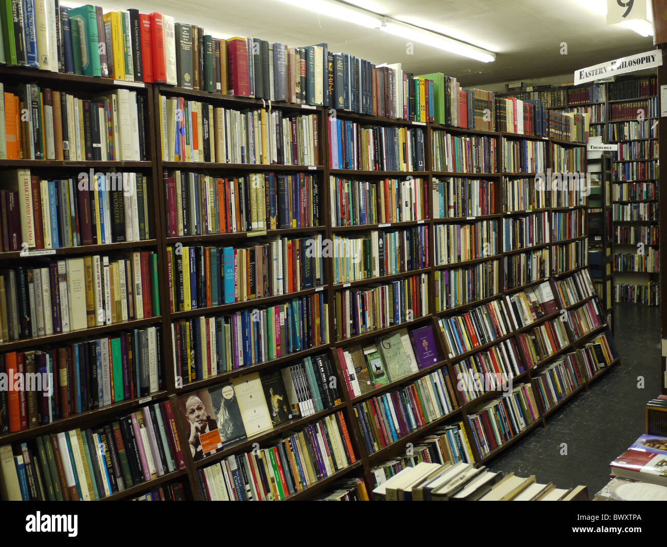 Librairie de livres d'occasion Banque d'image et photos - Alamy