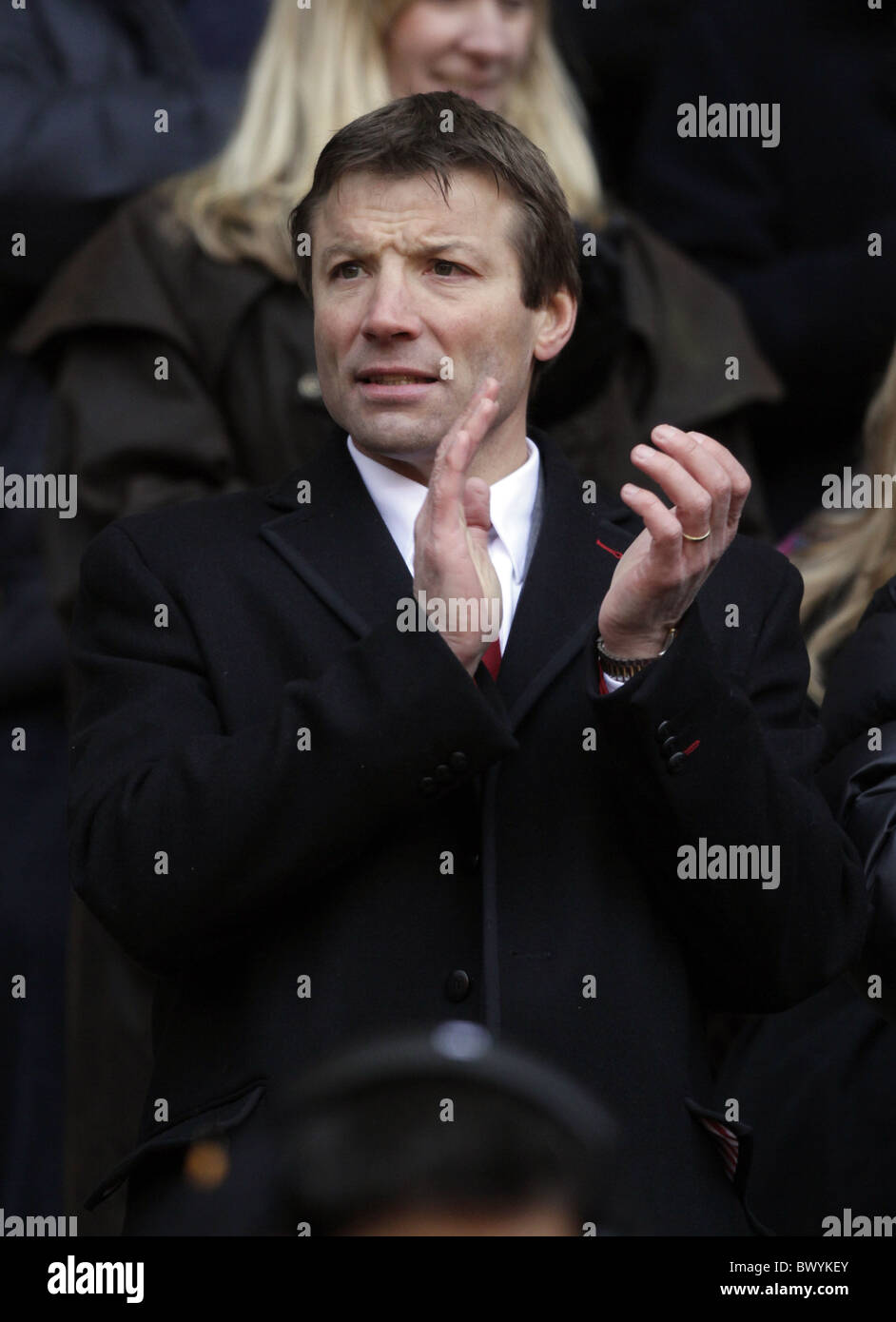Directeur de rugby élite Banque de photographies et d’images à haute ...