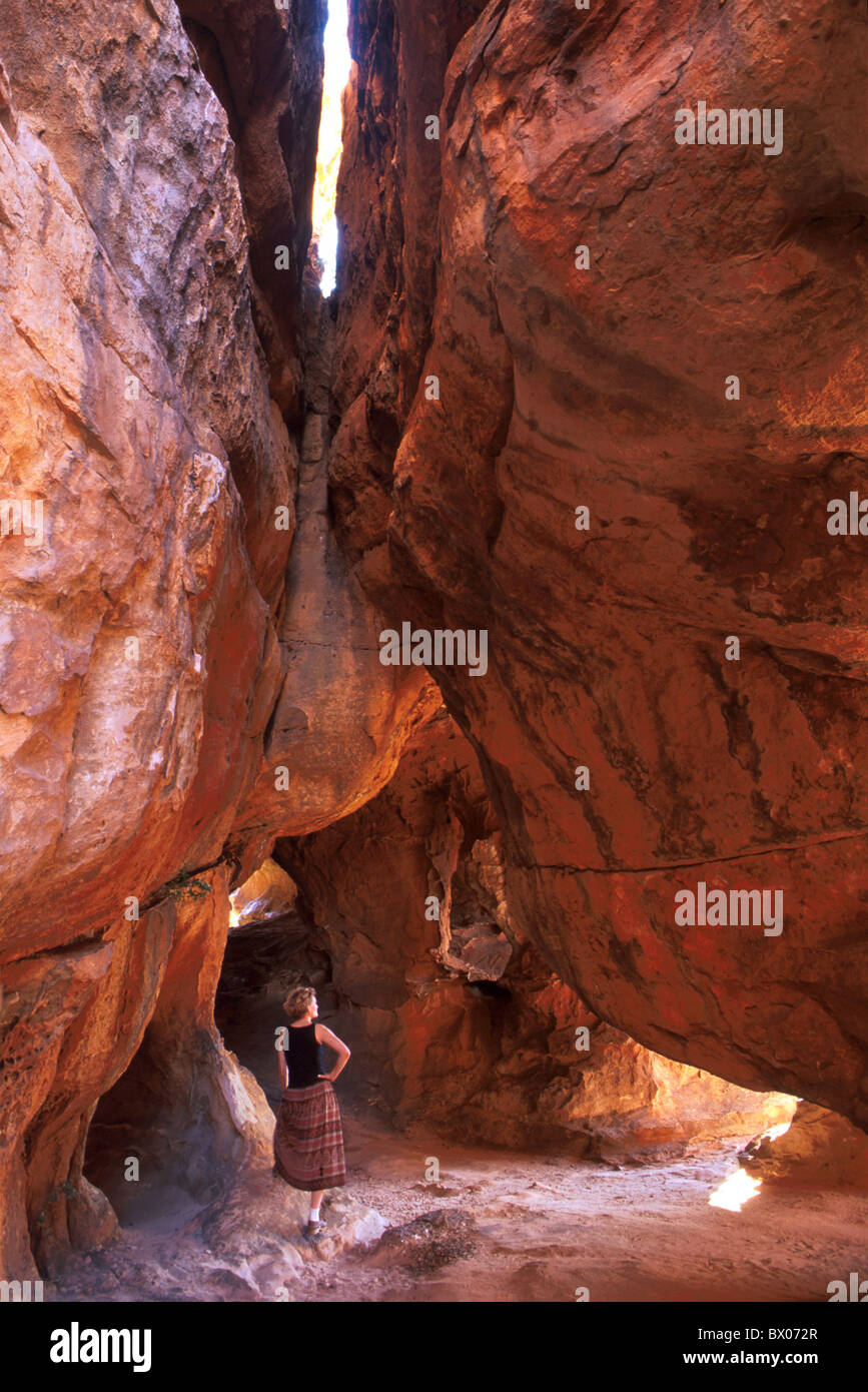 Grotte de l'érosion de l'Afrique parution modèle mountain Ceder de ...