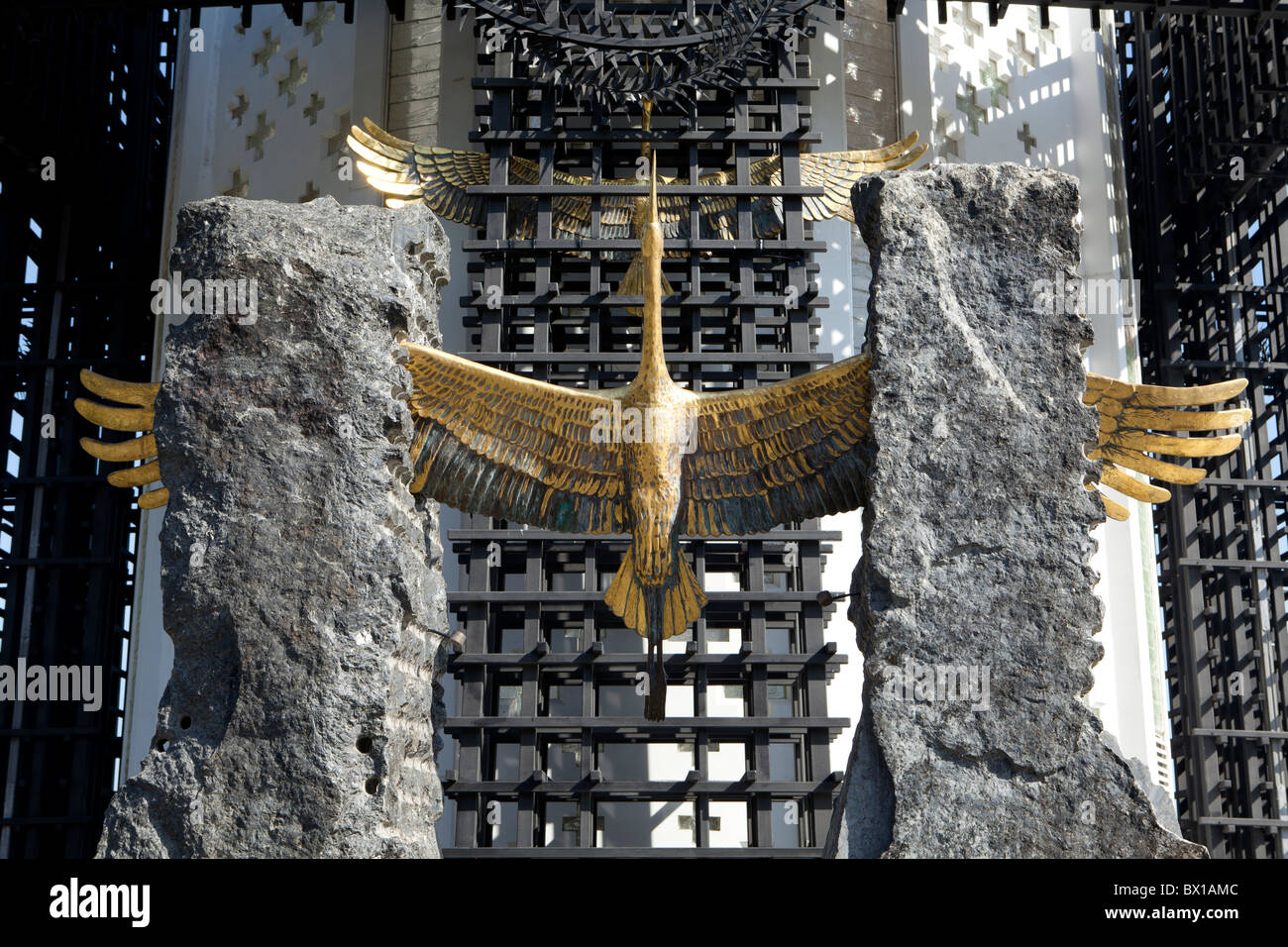 Détail d'un oiseau emprisoned à l'extérieur du Musée de l'Holodomor ...
