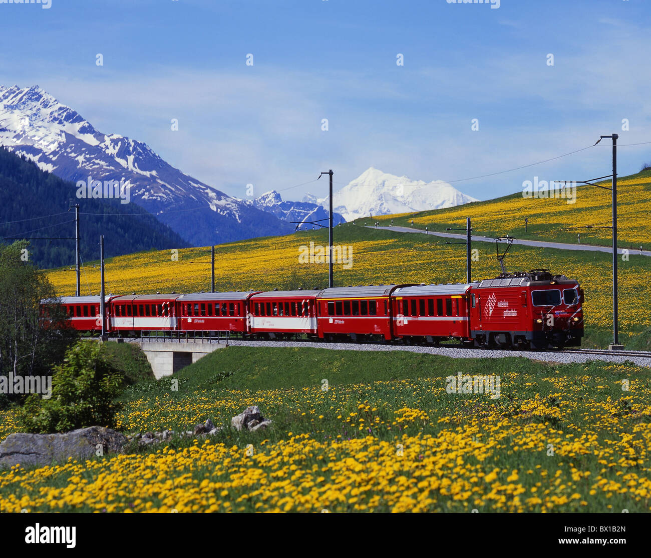 Canton du Valais Alpes Glacier express Furka Oberalp Matterhorn Gotthard vacances Goms de fer ...