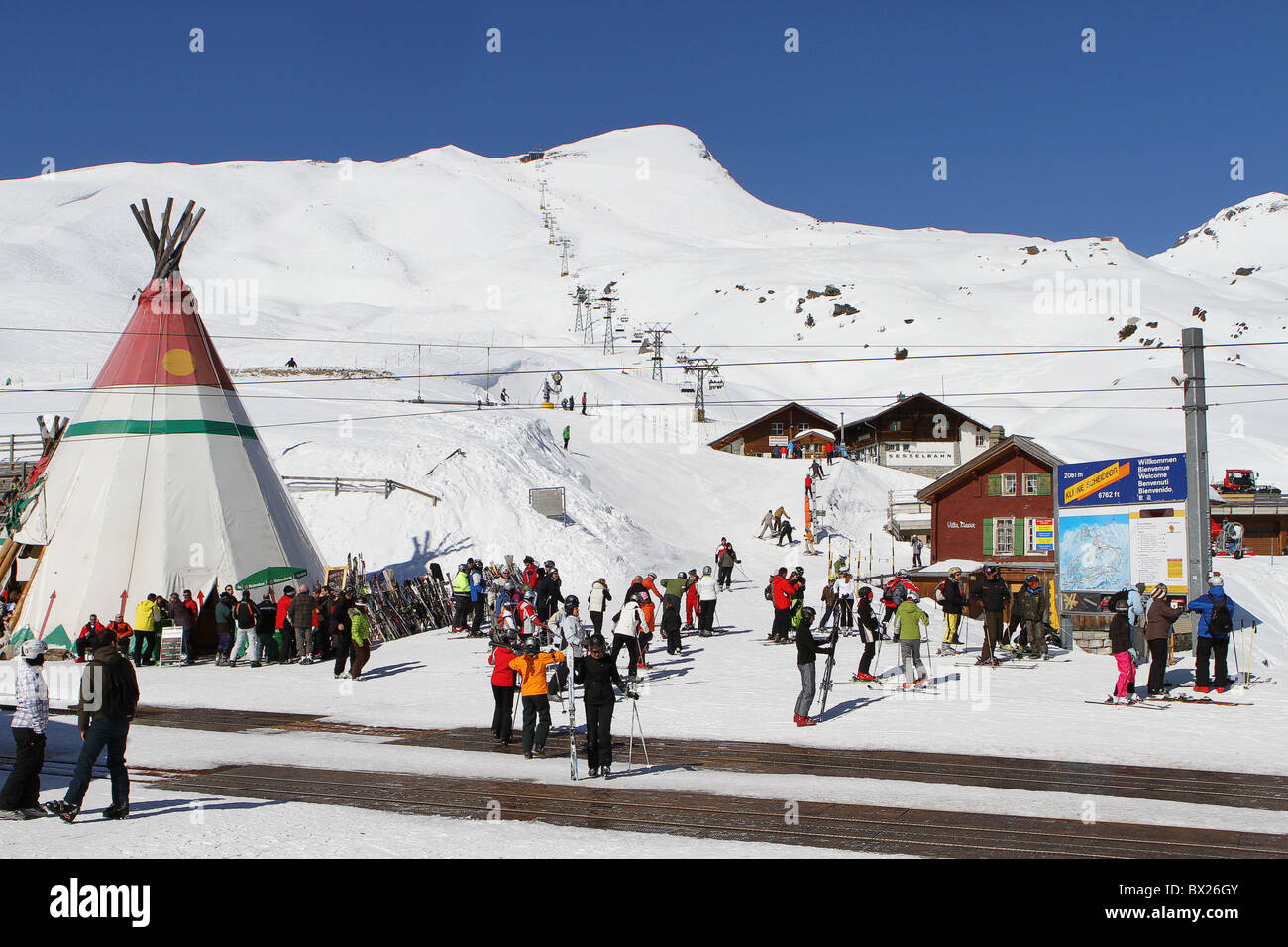 Tipi bar Banque de photographies et d’images à haute résolution - Alamy