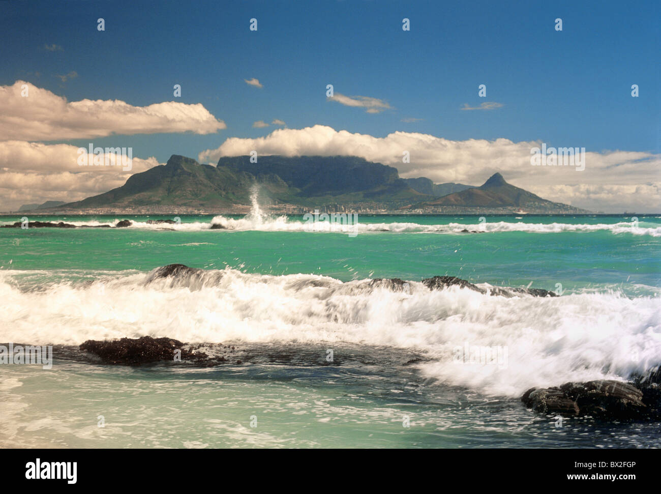 Plages Plage de baignade de la côte du Cap de roche paysage paysage ...