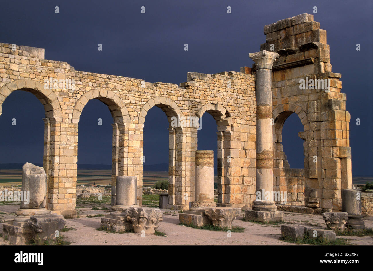 Ruines romaines Banque de photographies et d’images à haute résolution ...