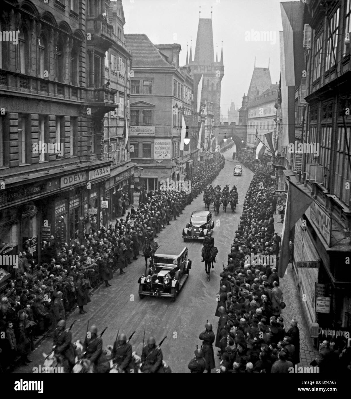 1938 parade Banque de photographies et d’images à haute résolution - Alamy