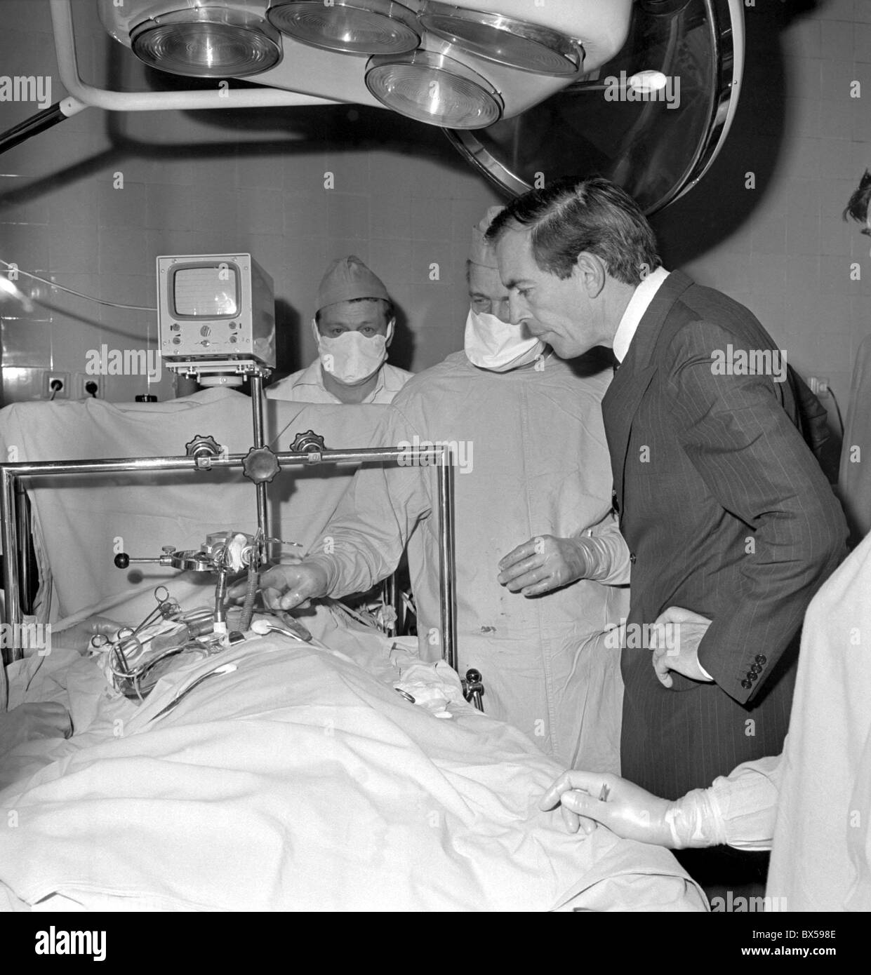 Christiaan barnard barnard surgeon Banque de photographies et d’images ...
