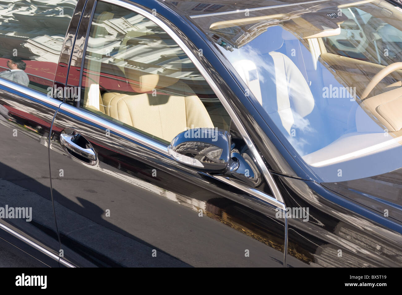 Limousine window Banque de photographies et d’images à haute résolution ...