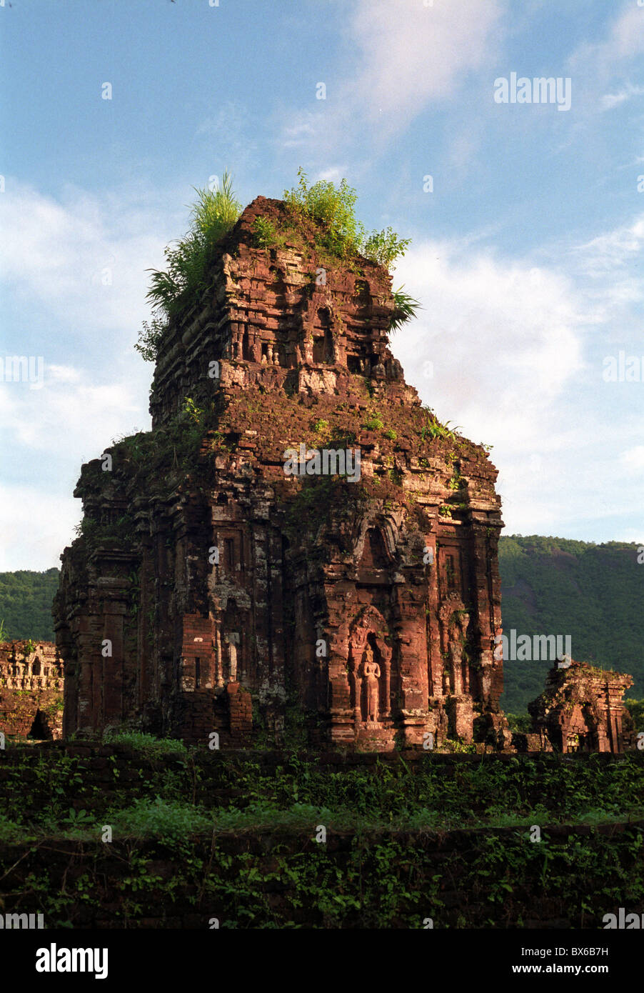 Cham temple Banque de photographies et d’images à haute résolution - Alamy