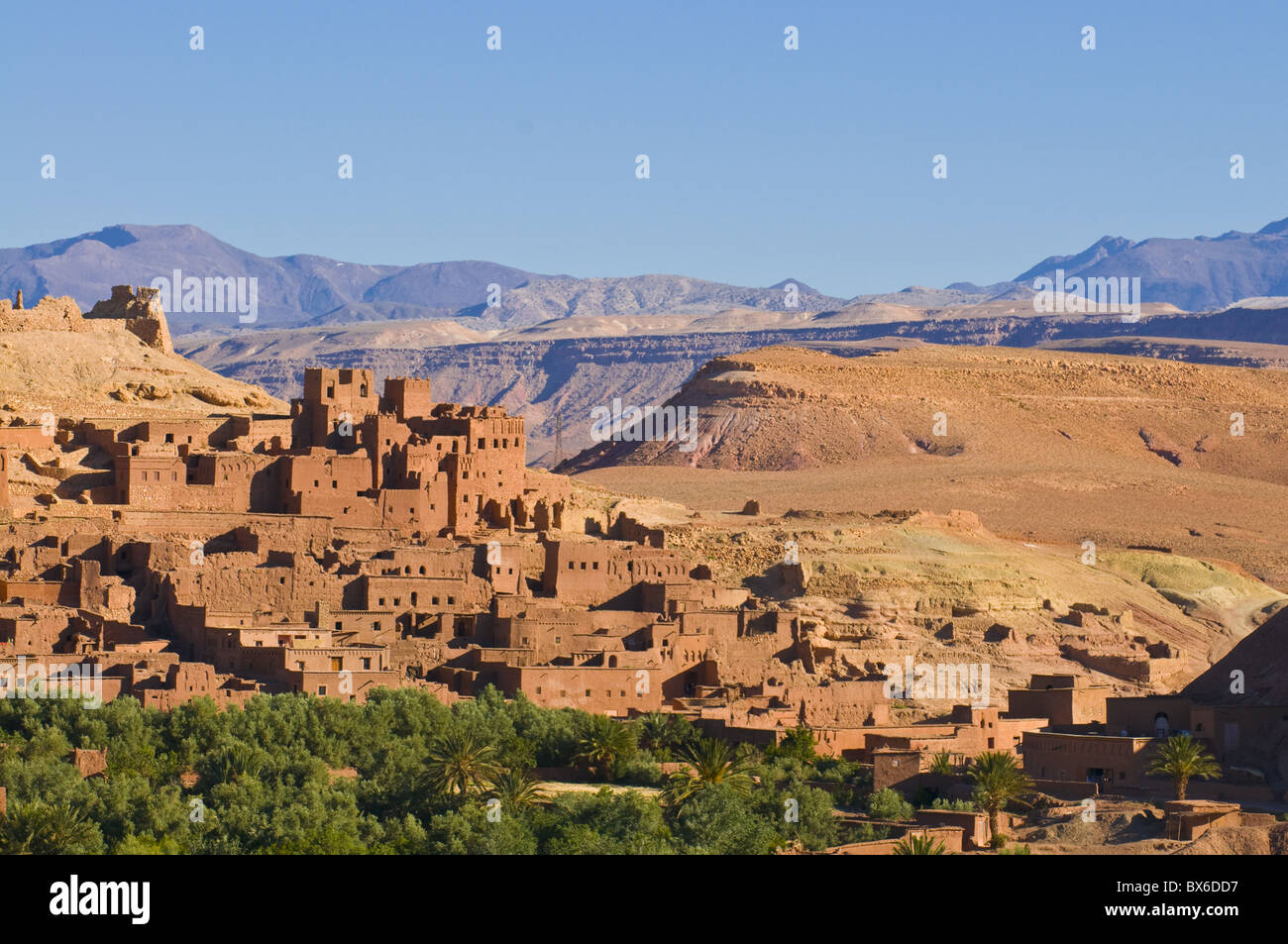 Vieux ksar d'Aït Benhaddou, site classé au patrimoine mondial, le Maroc ...