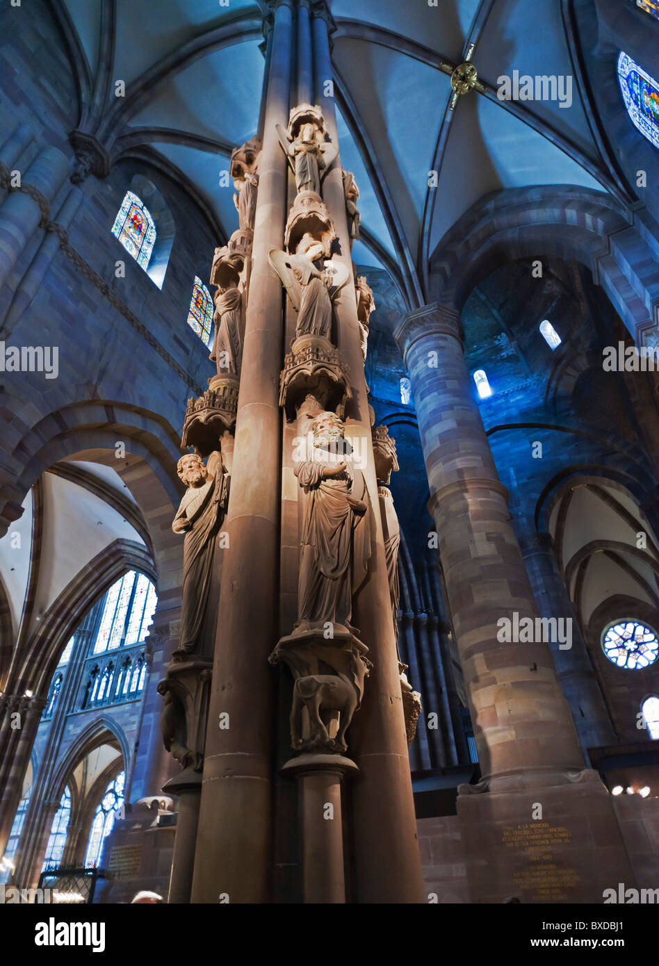 Le pilier de l'Ange ou le jugement pilier, Notre-Dame cathédrale ...