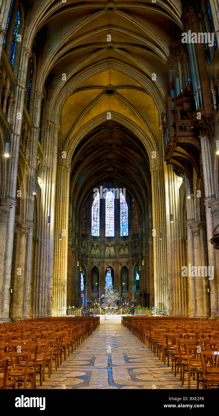 Cathédrale de chartres nef Banque de photographies et d’images à haute ...