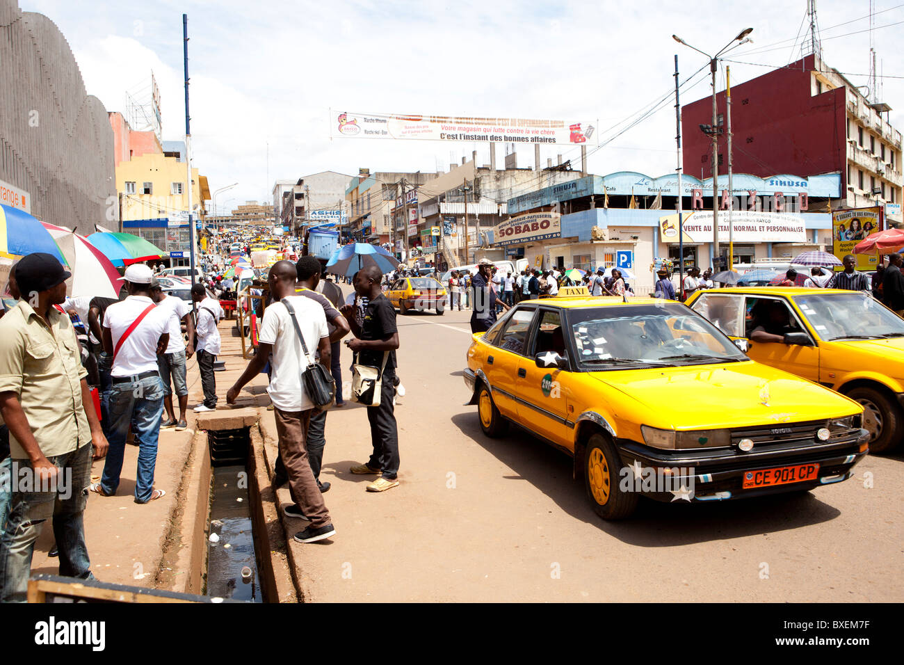 Yaounde cameroon Banque de photographies et d’images à haute résolution ...