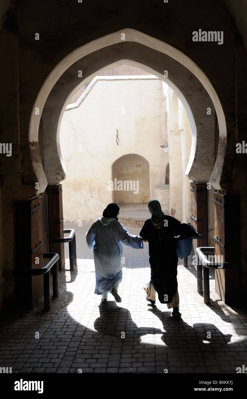 Arc en fer à cheval Banque de photographies et d’images à haute ...