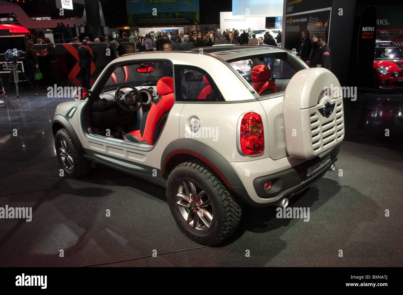 Mini beachcomber Banque de photographies et d’images à haute résolution ...