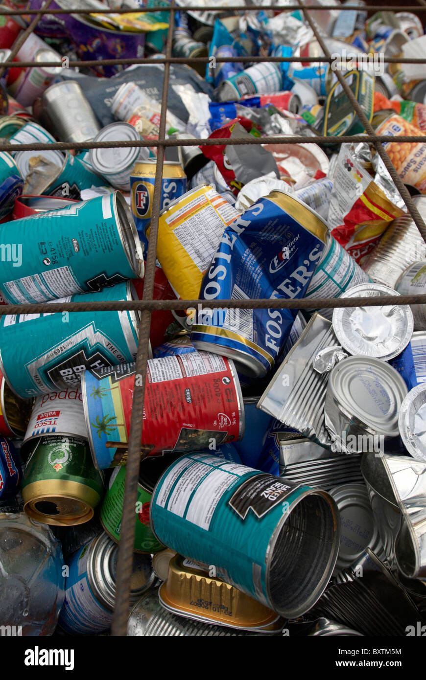 Canettes de recyclage Banque de photographies et d’images à haute ...