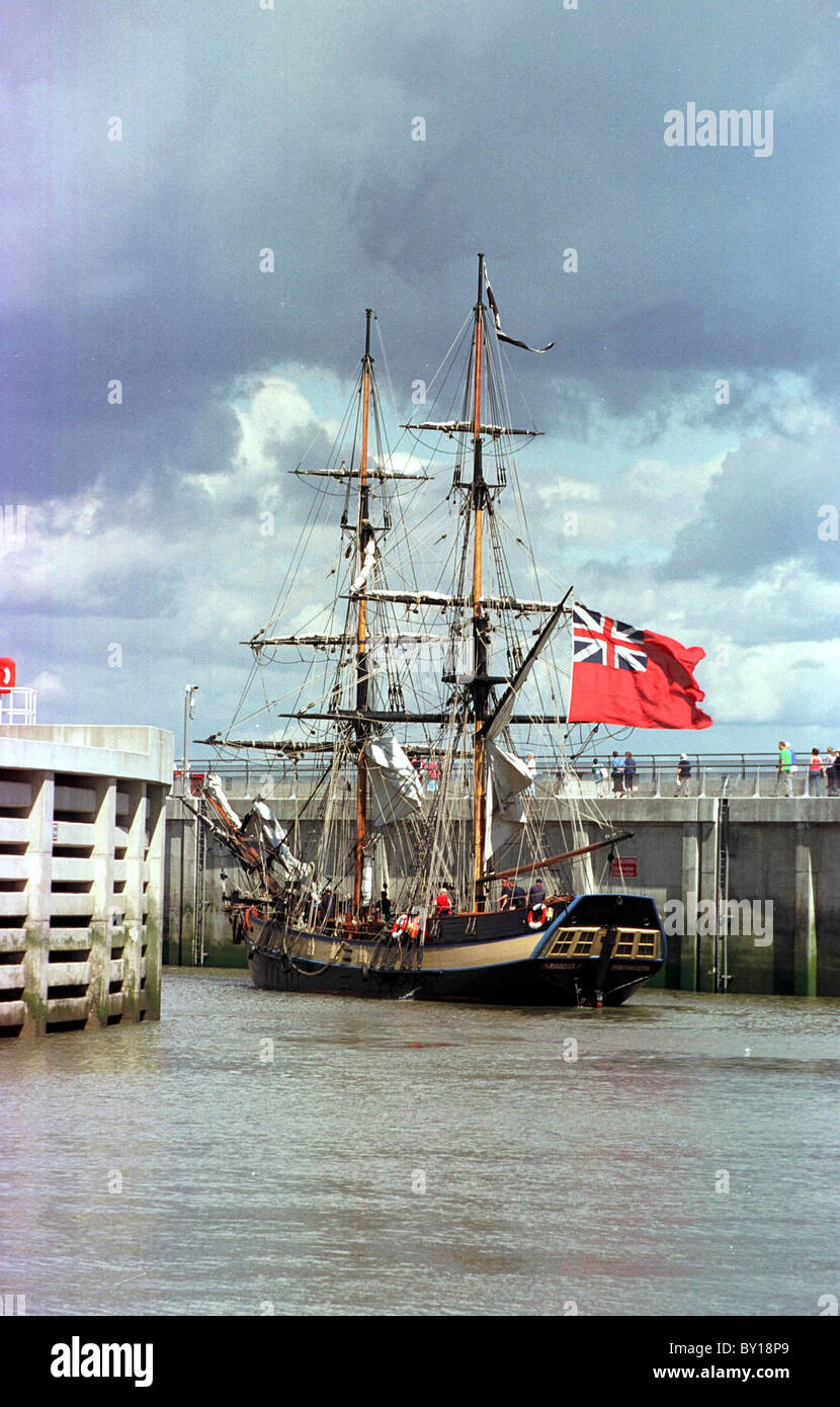 Hms endeavour Banque de photographies et d’images à haute résolution ...