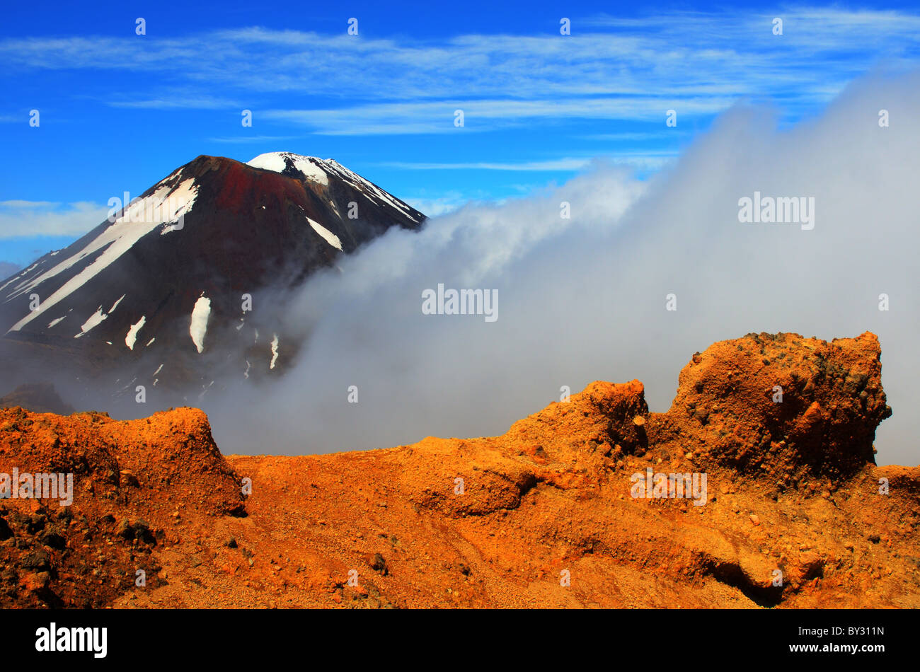 Mount doom Banque de photographies et d’images à haute résolution - Alamy