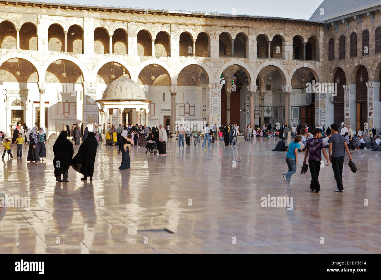 La grande mosquée des omeyyades damas Banque de photographies et d ...