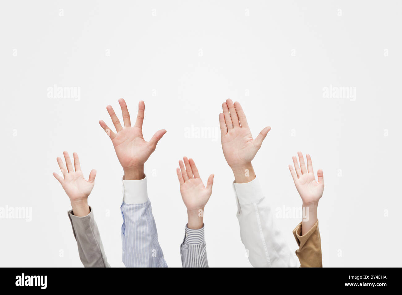 Bras et main de l'homme Banque de photographies et d’images à haute résolution - Alamy