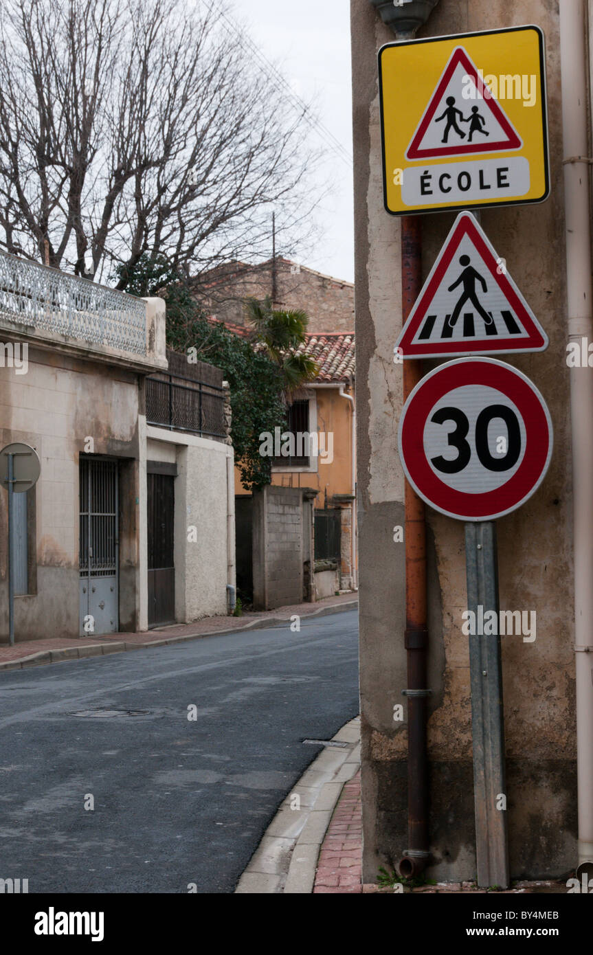 French Road Signs Banque d'image et photos - Alamy