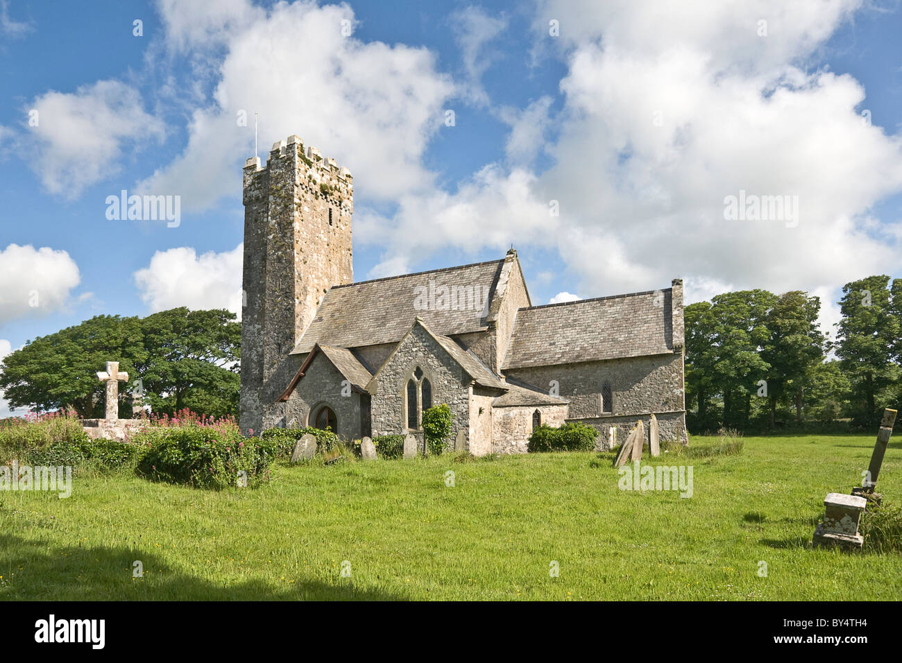 Bosherston church wales Banque de photographies et d’images à haute ...