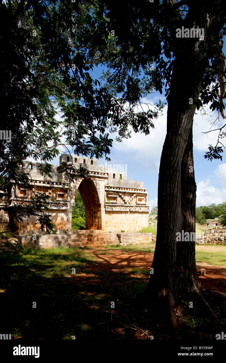 Arch labna mayan ruins yucatan Banque de photographies et d’images à ...