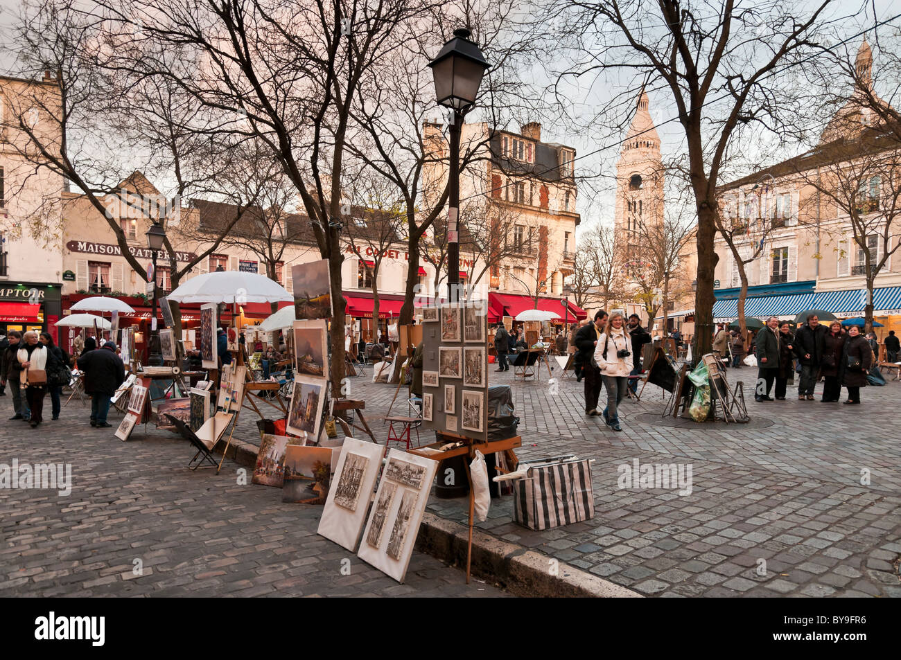 Place du tertre paris Banque de photographies et d’images à haute ...