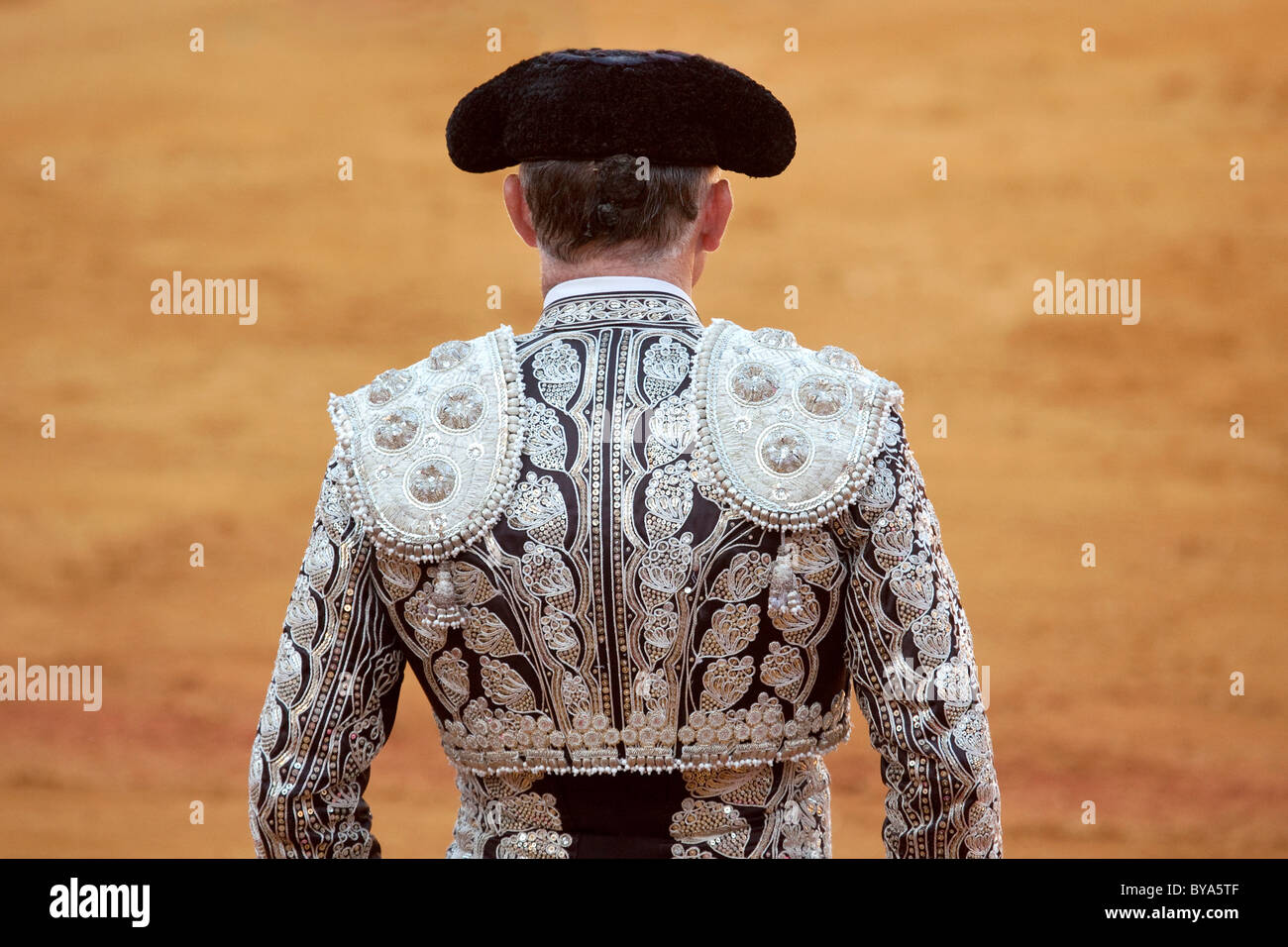 Torero, Matador en costume de derrière, la Plaza de Toros de la ...