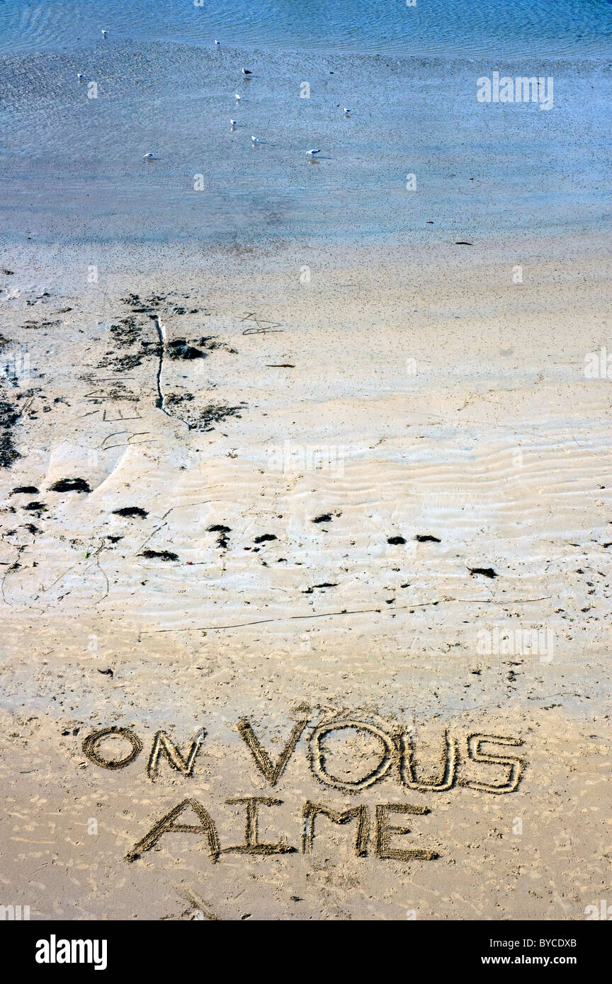 L'amour et la francaise Banque d'image et photos - Alamy