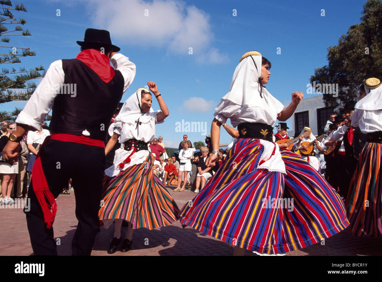 Spanish folklore Banque de photographies et d’images à haute résolution ...