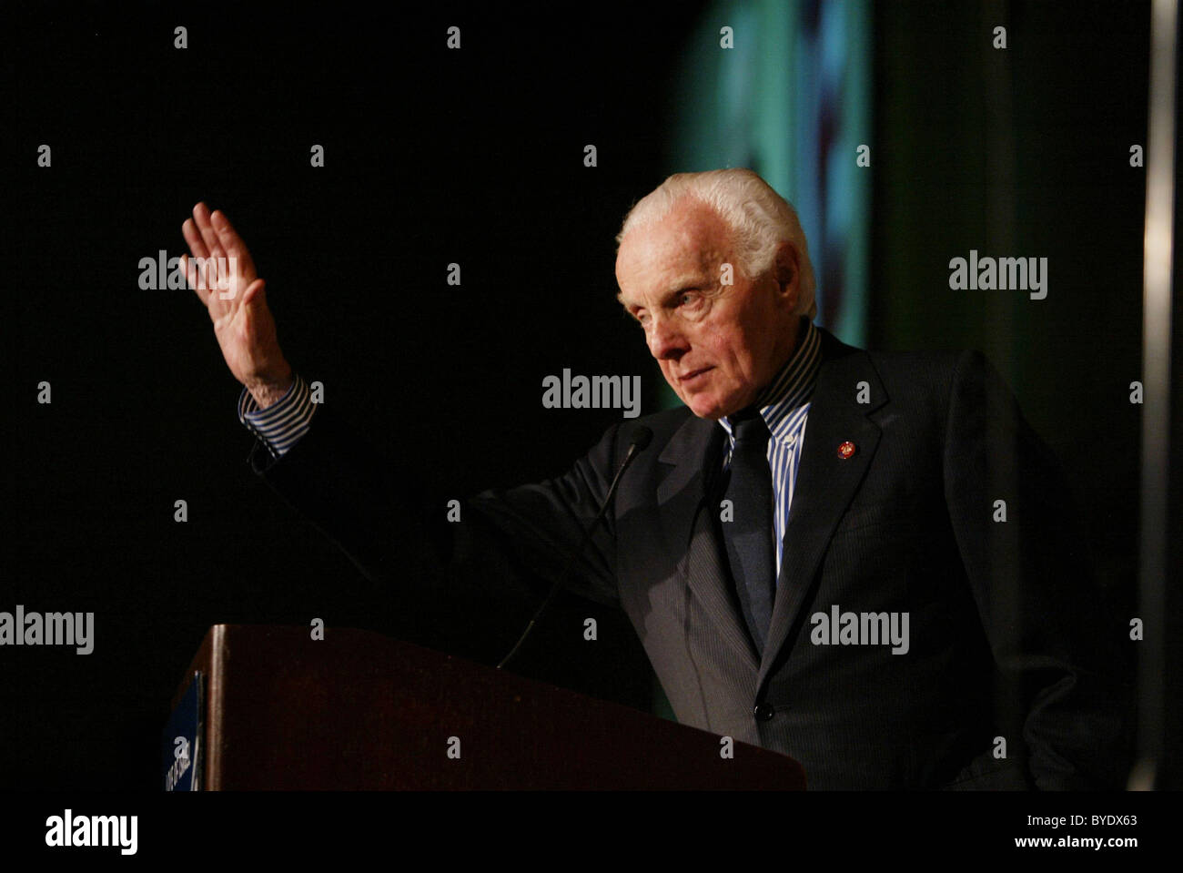 Tom Lantos chrétiens et juifs se sont réunis à l'hôtel Hilton Capitol ...