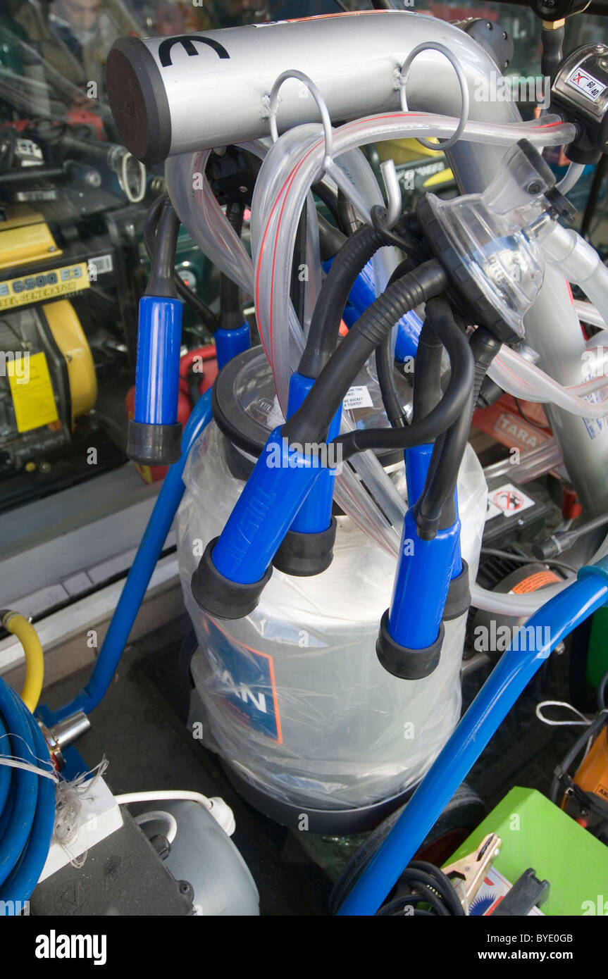 Journal de machine à traire matériel agricole Production agricole Photo ...