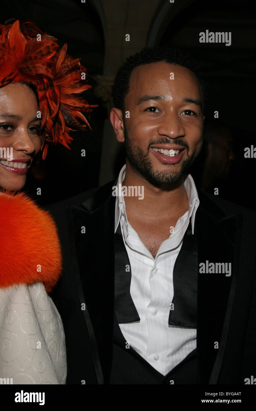 John legend mom phyllis stephens Banque de photographies et d’images à ...