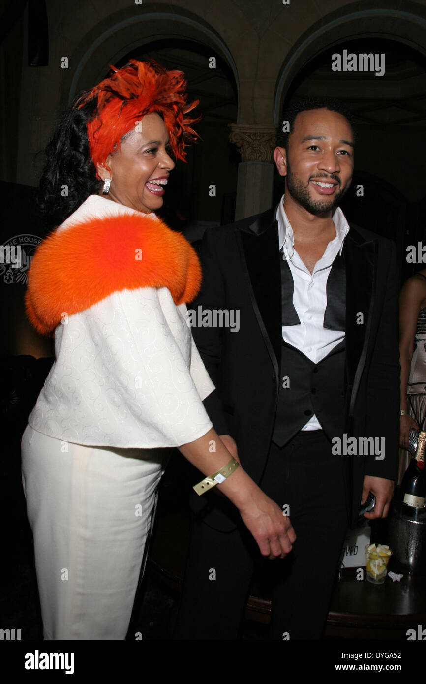 John legend mom phyllis stephens Banque de photographies et d’images à ...