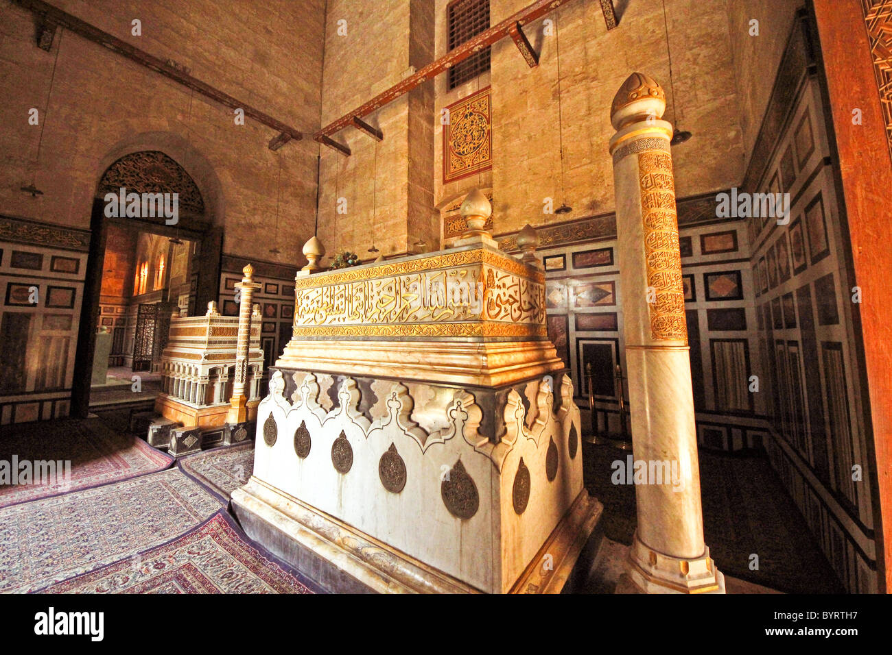 La mosquée El Rifai tombeau du roi Fouad d'Égypte et hes fils, roi ...