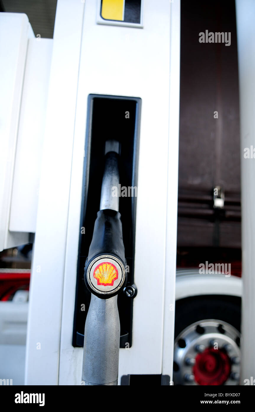 Shell fuel station Banque de photographies et d’images à haute ...