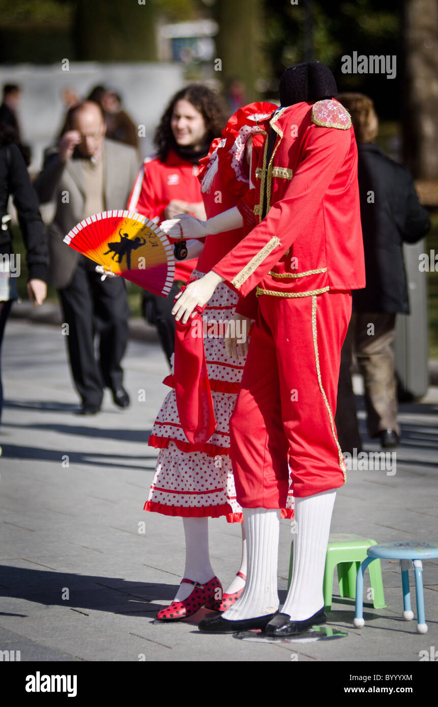 Costume typique de flamenco Banque de photographies et d’images à haute ...