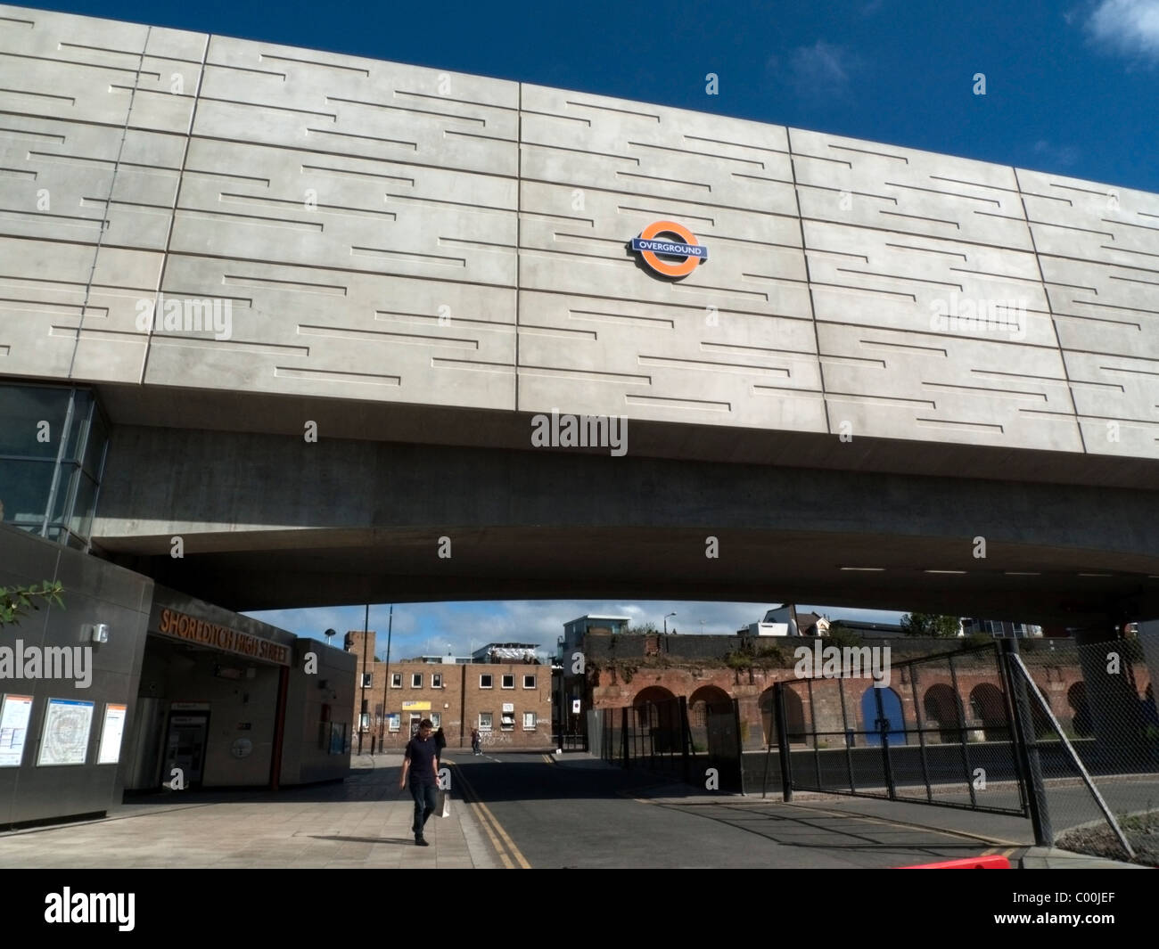 Nouvelle gare de shoreditch high street Banque de photographies et d ...