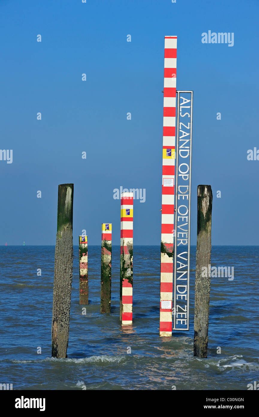 Tide gauge Banque de photographies et d’images à haute résolution - Alamy