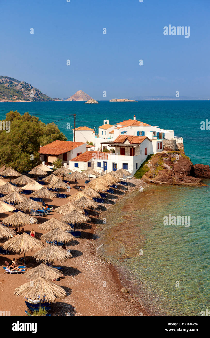 Vlychos village beach hydra greek Banque de photographies et d’images à ...