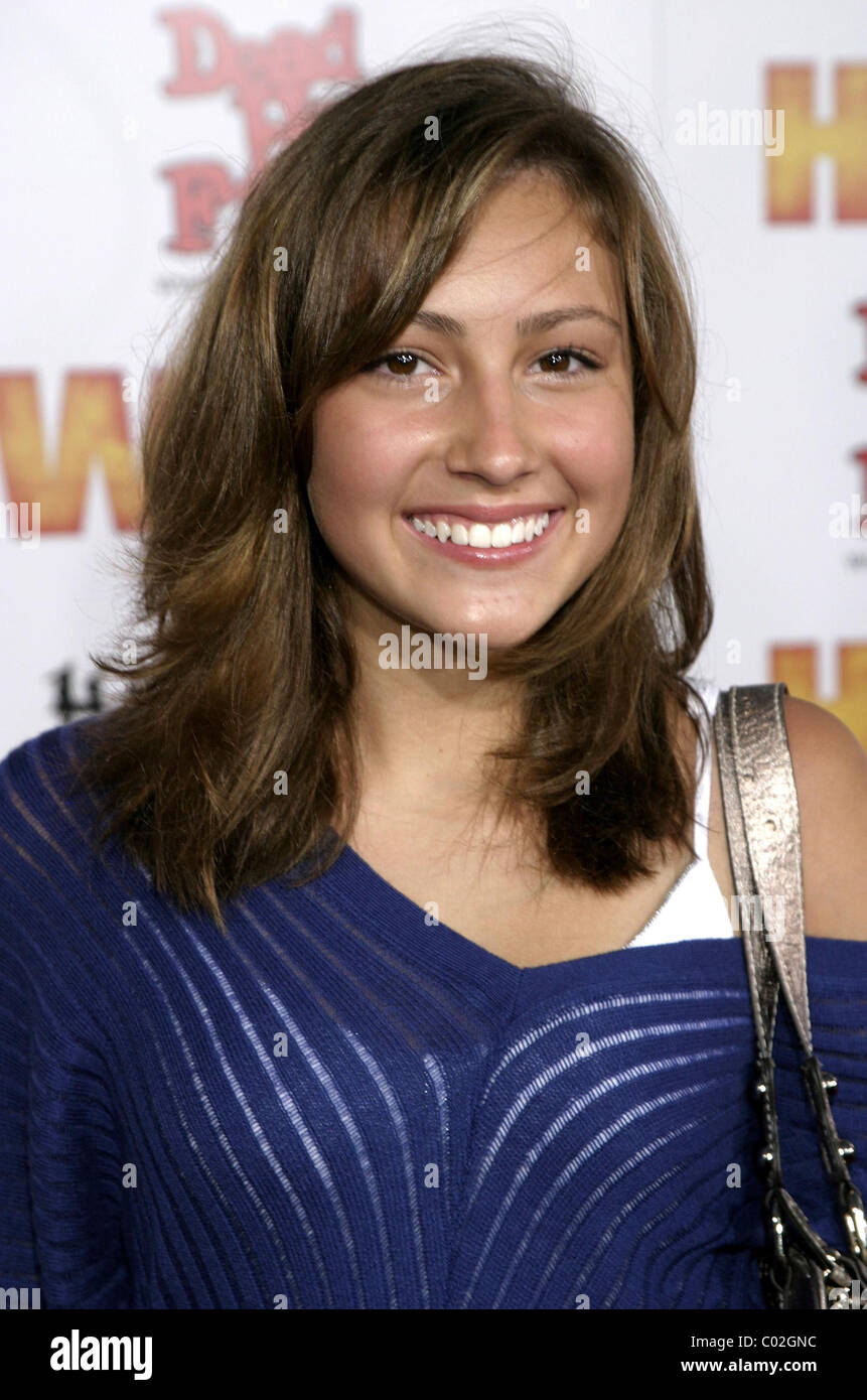 Taylor dooley halloween premiere held Banque de photographies et d ...