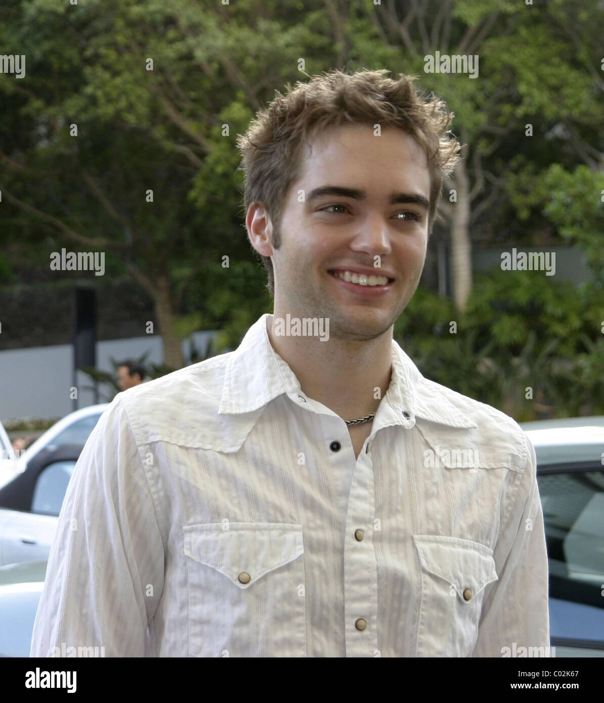 Drew Tyler Bell le Bold et le beau petit-déjeuner ventilateur tenue à l'hôtel Sheraton Universal ...