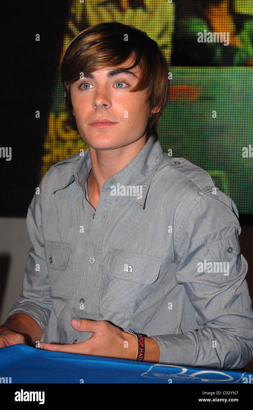 Zac efron high school musical Banque de photographies et d’images à ...